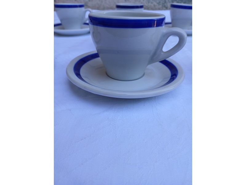 Šoljice za kafu Boris Kidric plava crta porcelanka