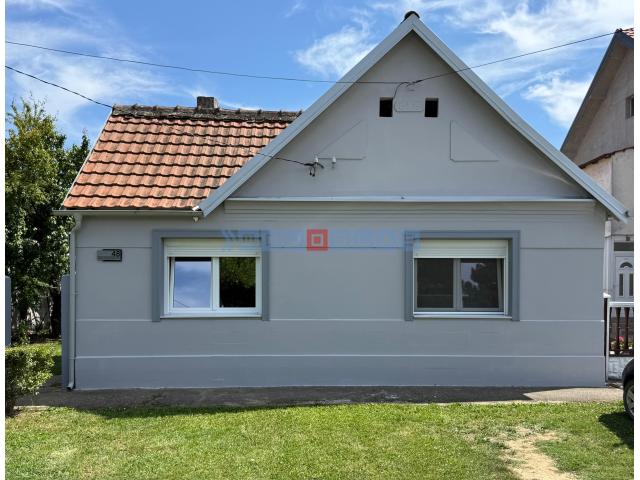 Prodajem kuću u Boljevcima opština Surčin