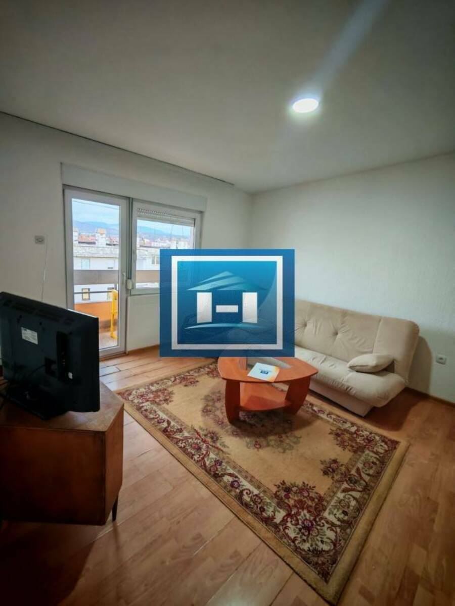 Dvoiposoban stan, Paraćin | Izdavanje · 60m² · 180€