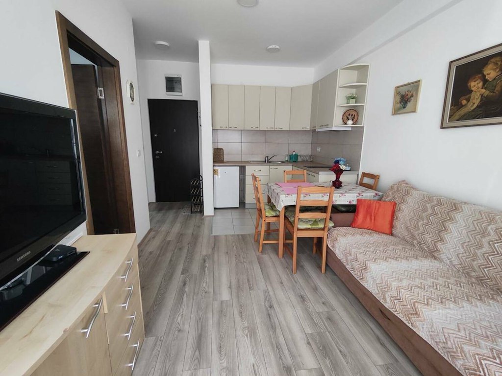 Jednosoban stan, Jagodina | Izdavanje · 32m² · 250€