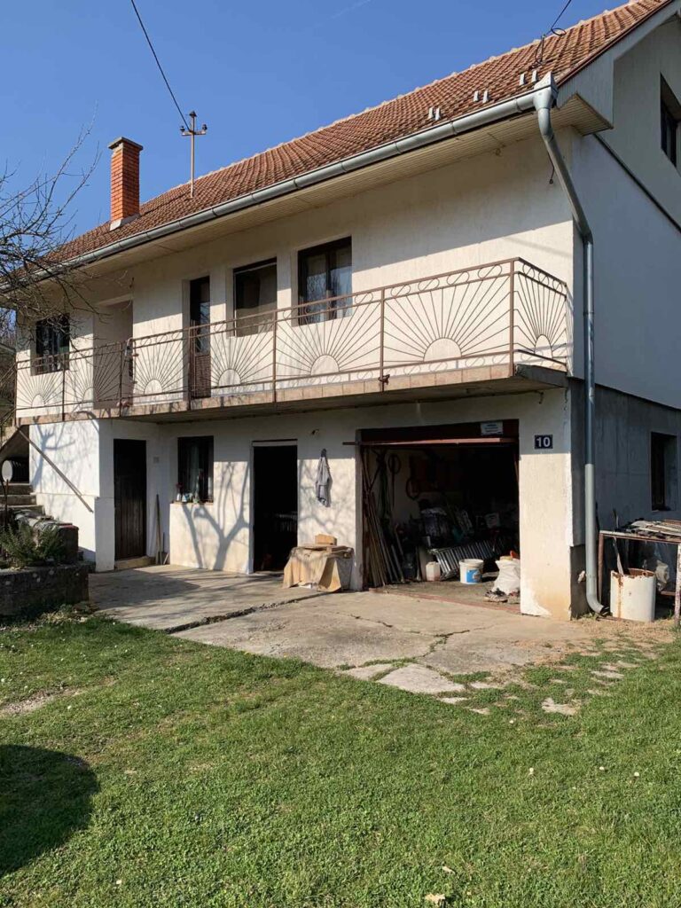 Prodajem kucu u Stepojevcu