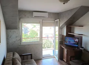 Izdavanje Stan - Beograd, Palilula: Borča