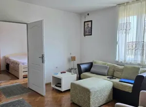 Prodaja Stan - Beograd, Palilula: Profesorska kolonija - Hala Pionir