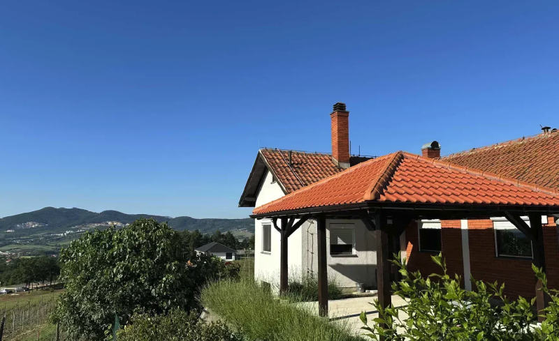 Prodajem kuću u Arandjelovcu