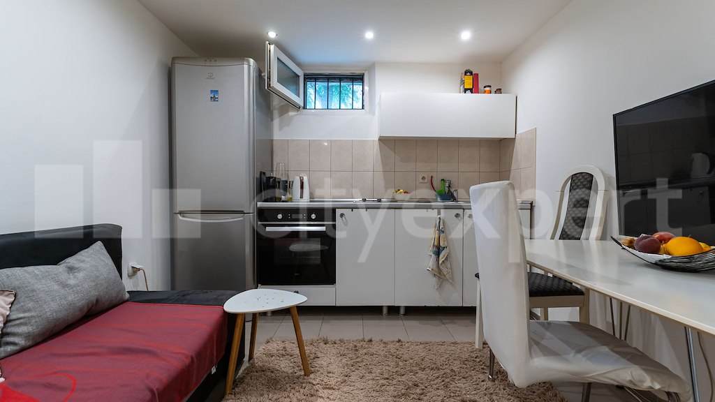 Stan za prodaju - Jednoiposoban, 38m², Ljubomira Stojanovića, Palilula - 92950€