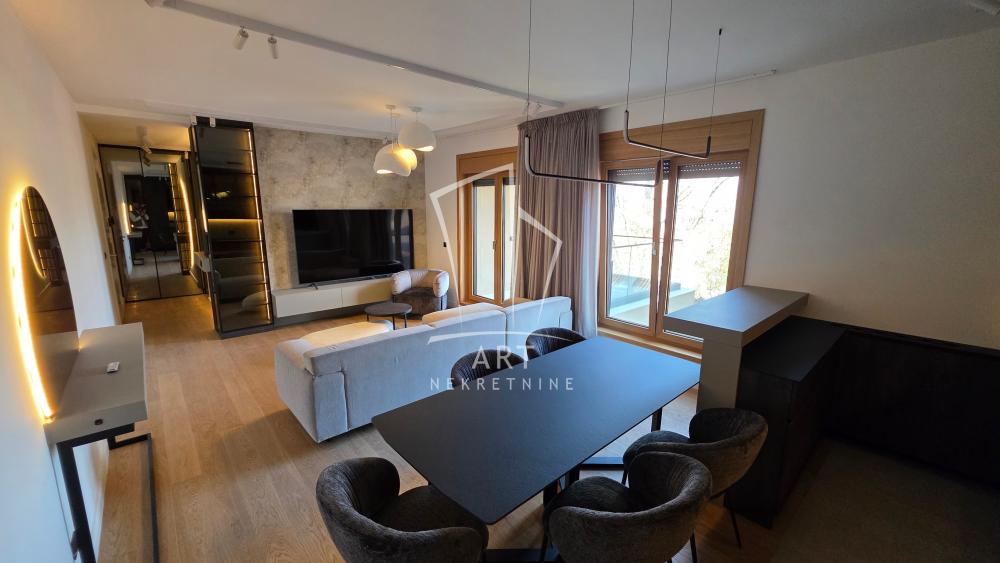 Central Plaza, lux stan + garažno mesto ID#15551
2.300 €
