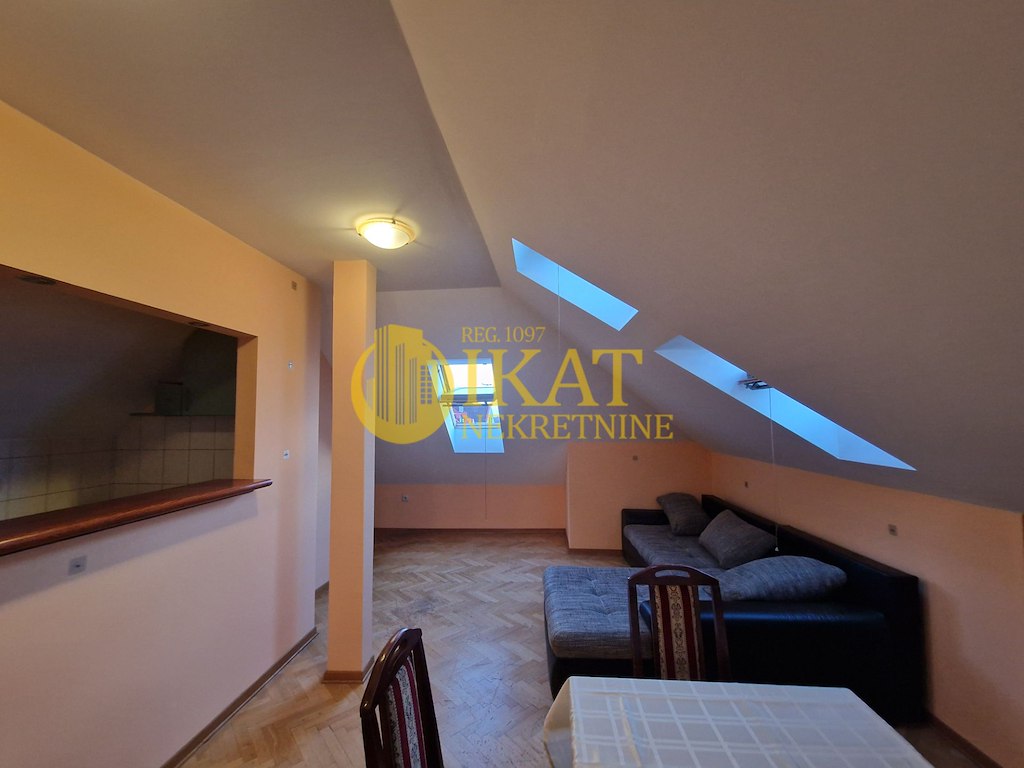 Bežanijska kosa, trosoban, namešten, 78m2 ID#5198
800 €