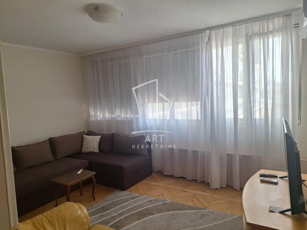 Studentski trg, Gospodar Jovanova, 45m2 ID#15532
700 €