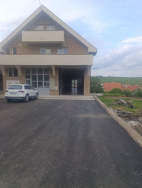 Izdaje se lokal u Kaludjerici
1.200 €