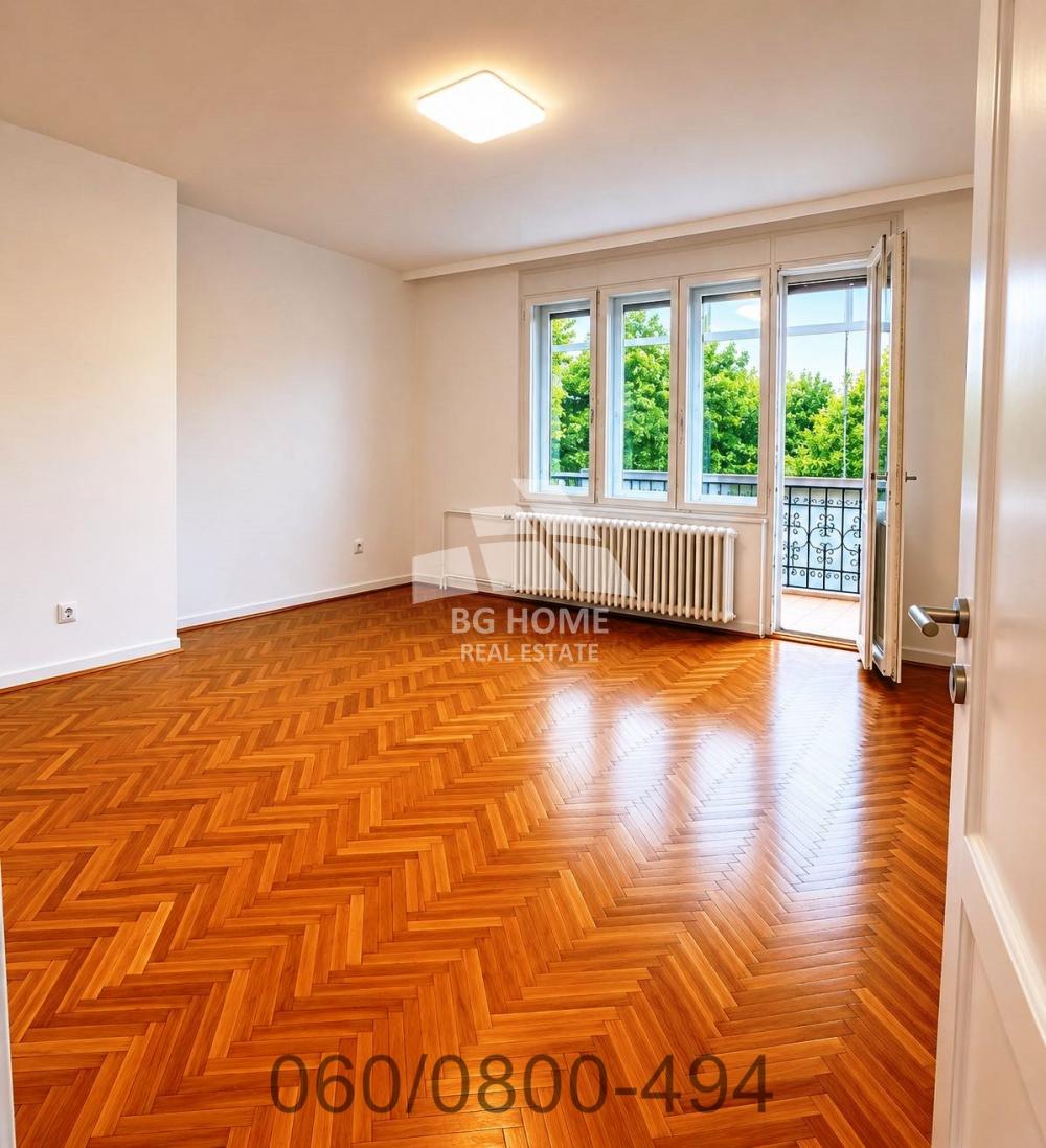 Poslovni Prostor u centru, Bulevar Kneza Aleksandra Karađorđevića ID#3818
1.500 €