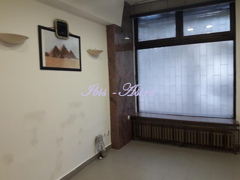 Kancelarijski prostor za izdavanje kod Vera ID#609710
400 €