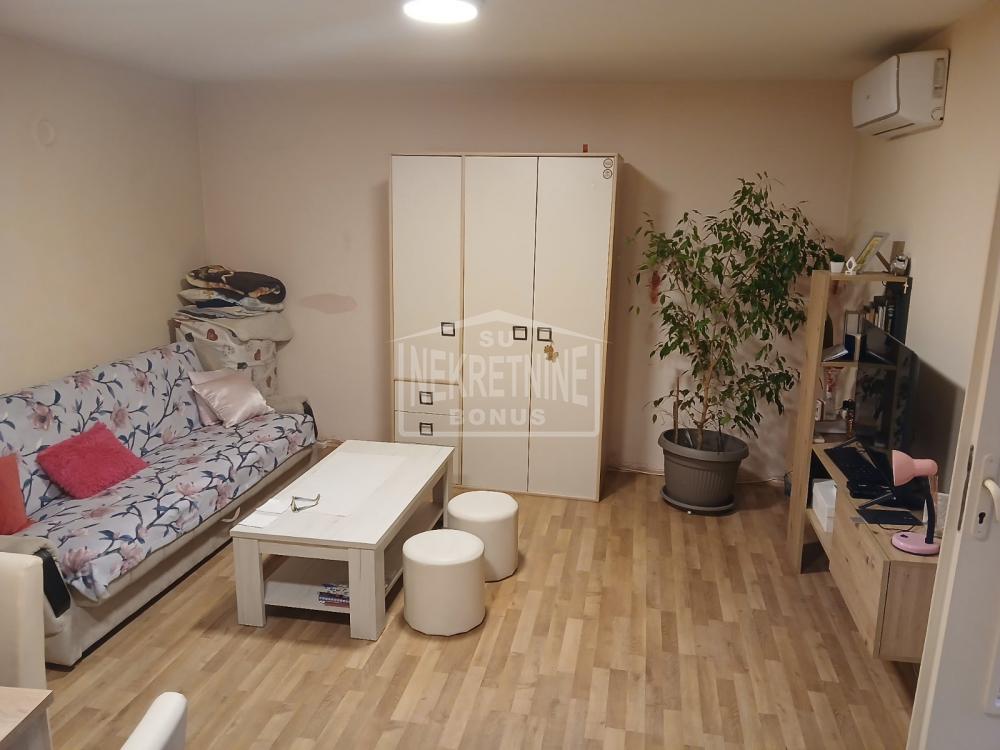 Subotica-Prozivka-prodaje se dvorišni stan ID#2181
56.000 €