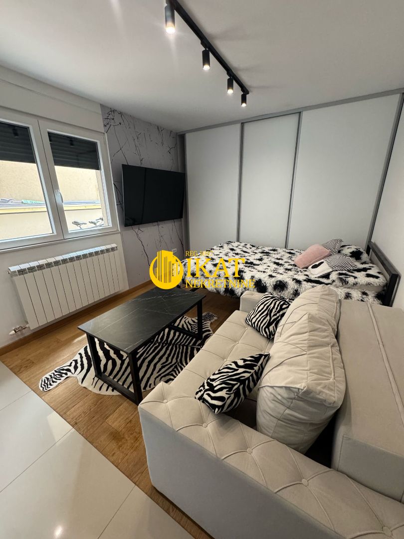 Zvezdara, Bulbulder, 47m2 sa terasom ID#5184
137.000 €