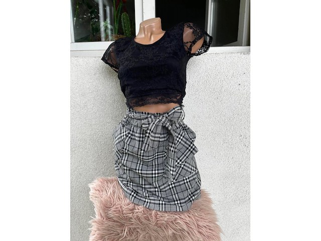 Komplet croptop + suknja