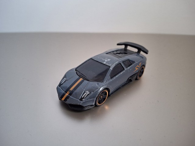 Hot Wheels Lamborghini Murcielago LP 670-4 SV