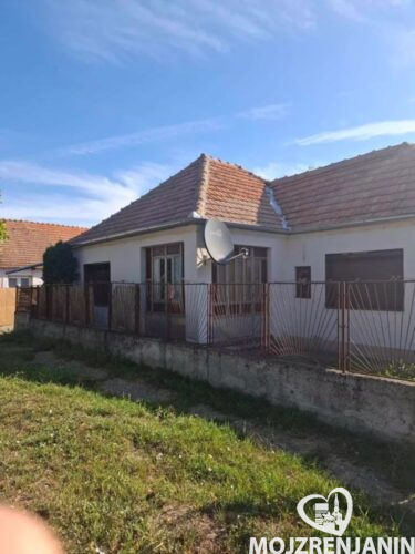 Kuća na prodaju u Farkaždinu-Zrenjanin