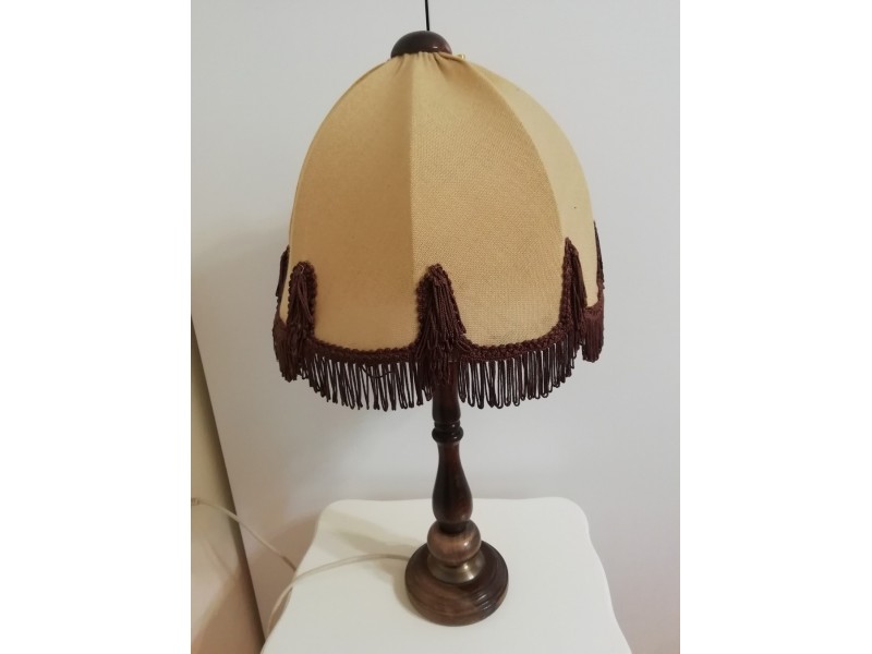 Stona lampa