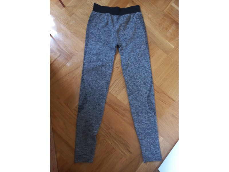 Helanke nove ne koriscene 50 din. ML vel. tipa