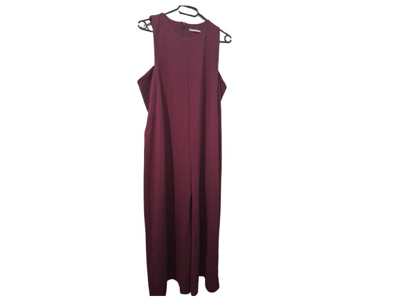 Elegantan bordo kombinezon M-L