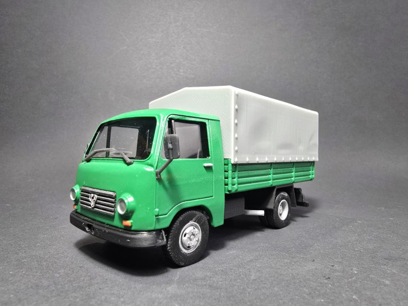 Maketa Tamic 1-43 razmera