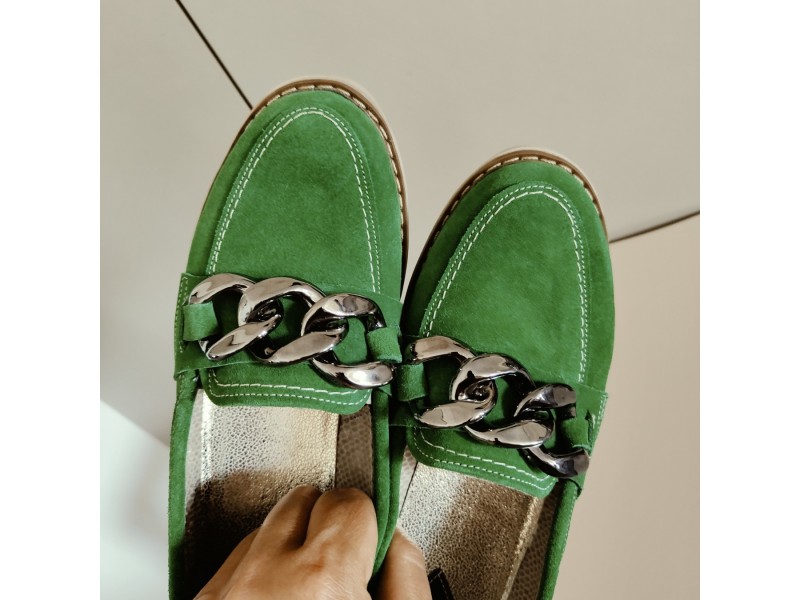 NOVE ESPADRILE PREDIVNE BOJE
