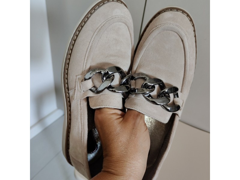 NOVE BEŽ ESPADRILE SA UKRASNIM LANCEM