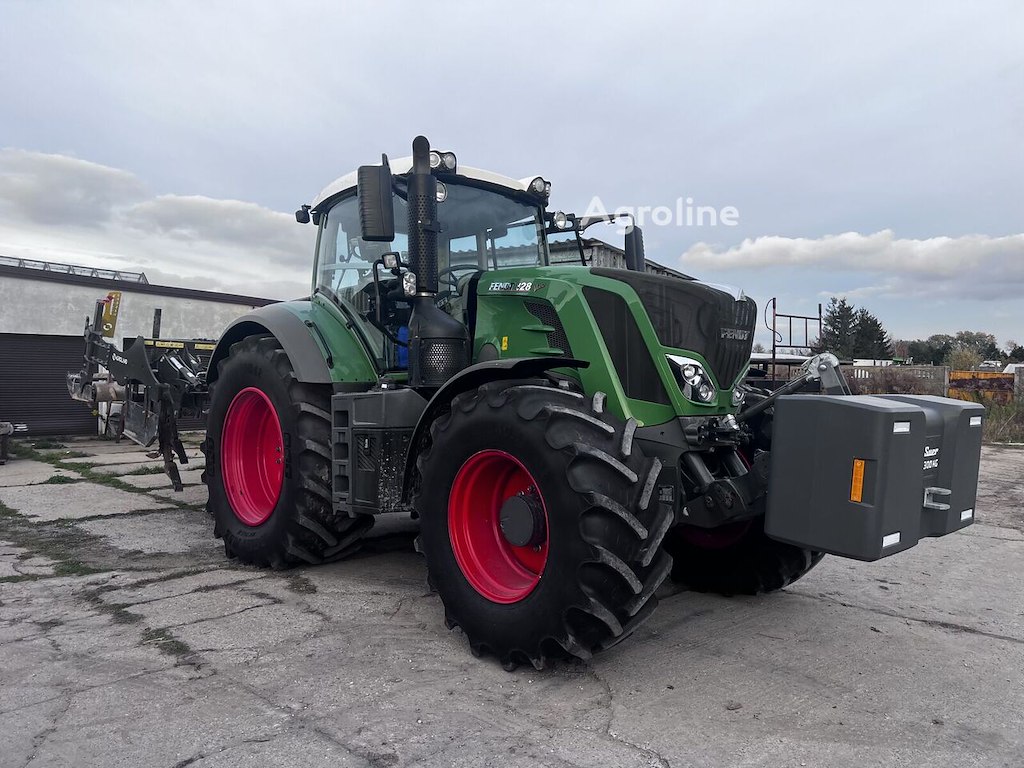 Fendt Vario 828 traktor točkaš