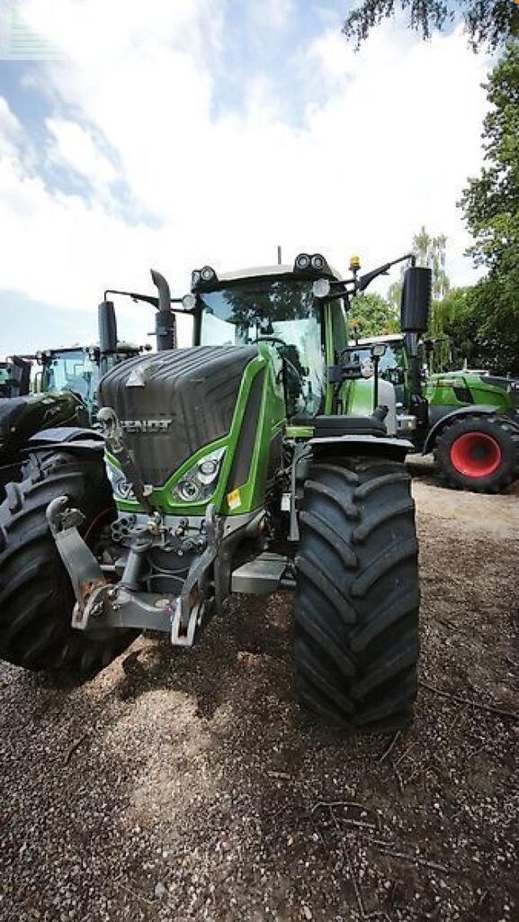 Fendt 828 vario s4 profiplus traktor točkaš