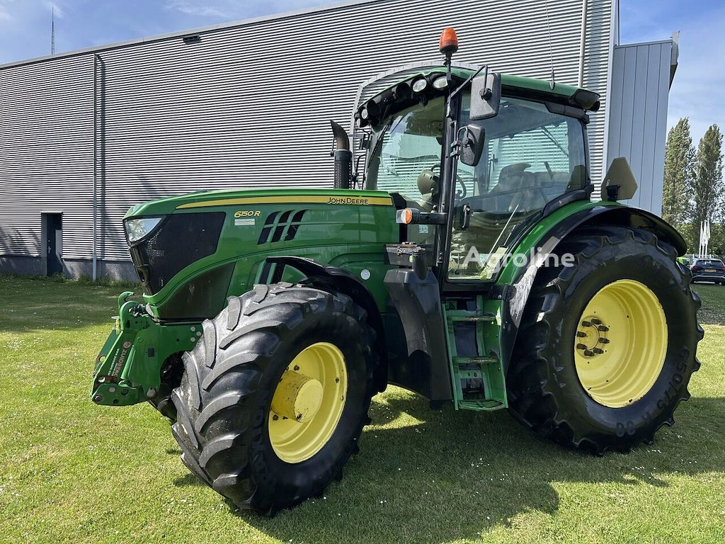 John Deere 6150R traktor točkaš