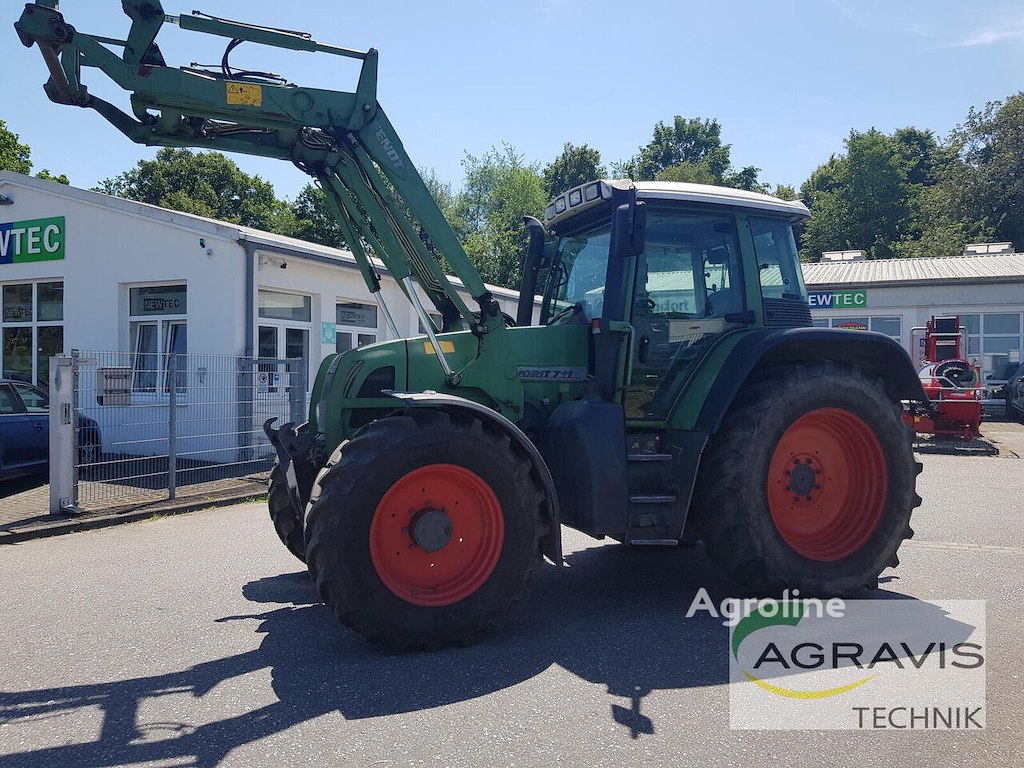 Fendt Favorit 711 Vario traktor točkaš