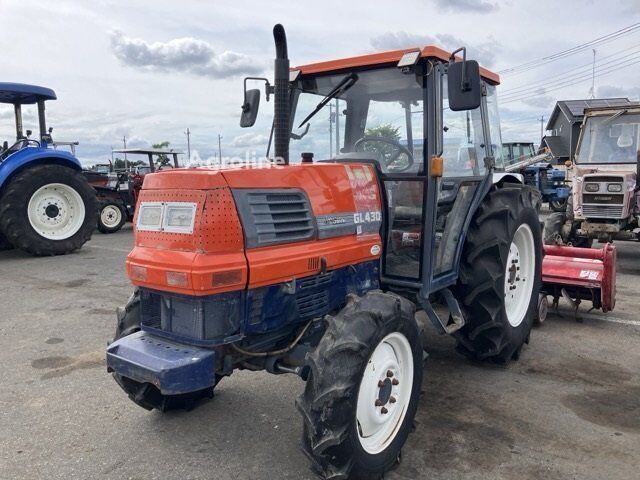 Kubota TRACTOR(Kubota) traktor točkaš
