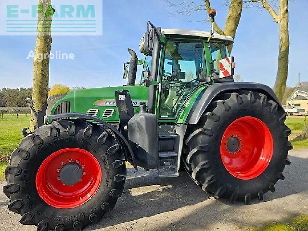 Fendt 820 Com3 Vario TMS traktor točkaš