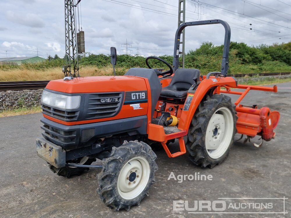 Prodaje se Kubota GT19 mini traktor na aukciji