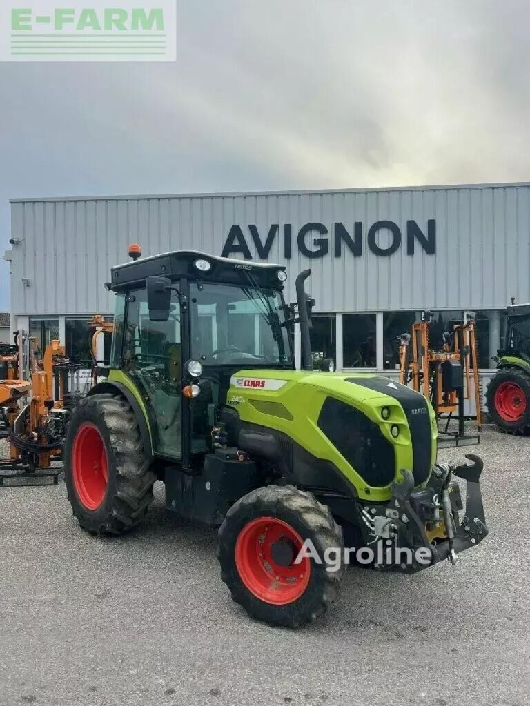 Claas Nexos 240 m tradition vinogradarski traktor