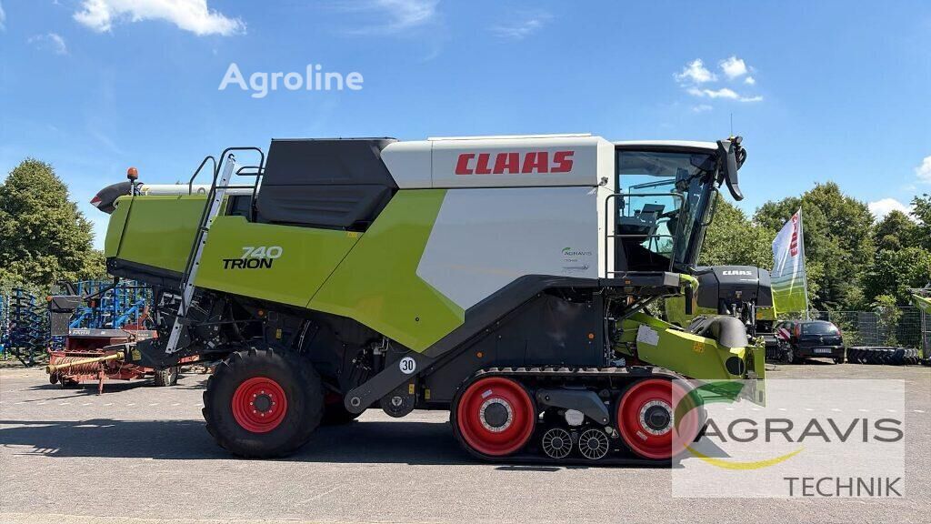 Claas TRION 740 TERRA TRAC kombajn za žito