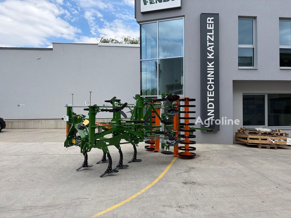 Novi Amazone Anbaugrubber Cenio 4000-2 kultivator za strništa