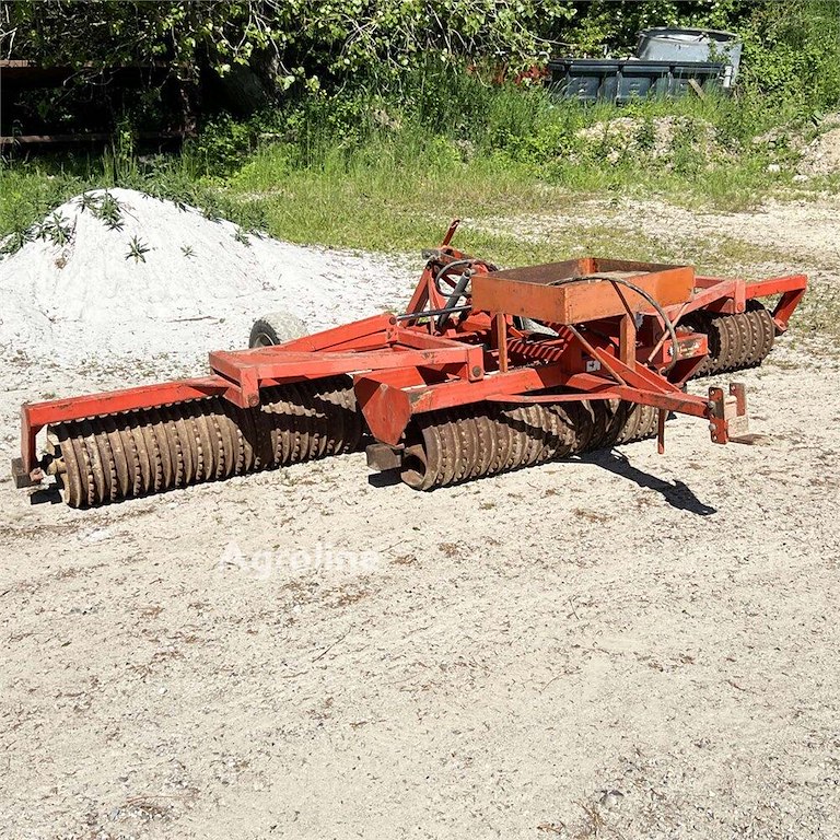 Prodaje se HE-VA Tromle / Roller kembridž valjak na aukciji