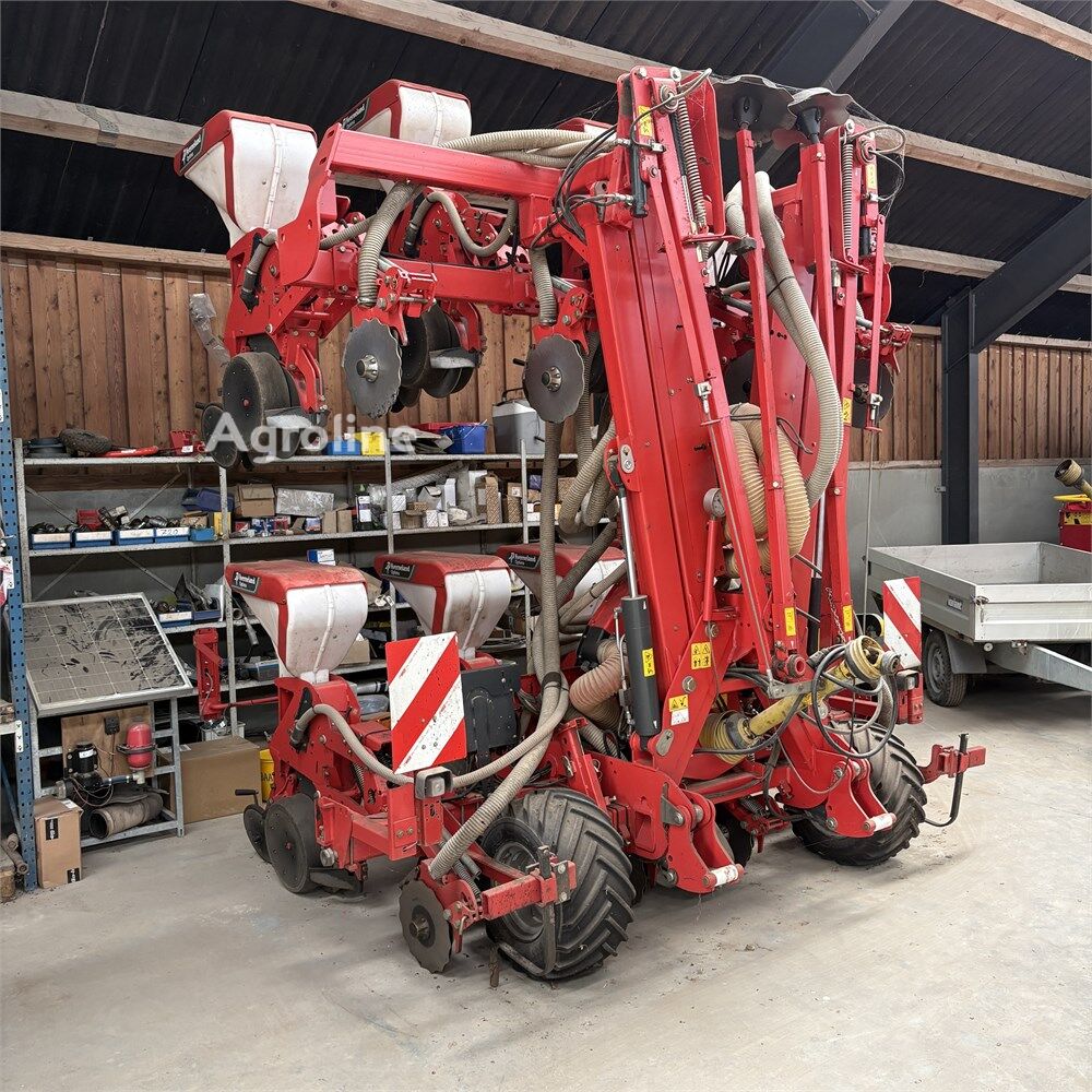 Prodaje se Kverneland Optima 6 m PH e-drive 2 električnu preciznu sejalicu na aukciji