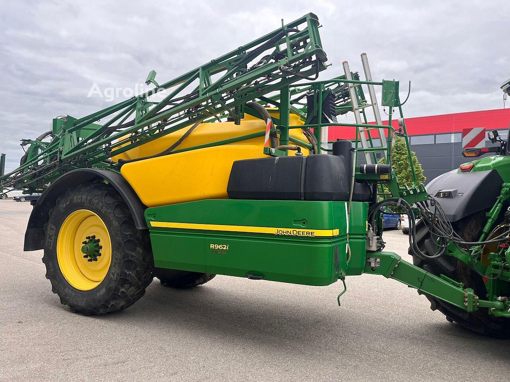 John Deere R962i 24m vučena prskalica