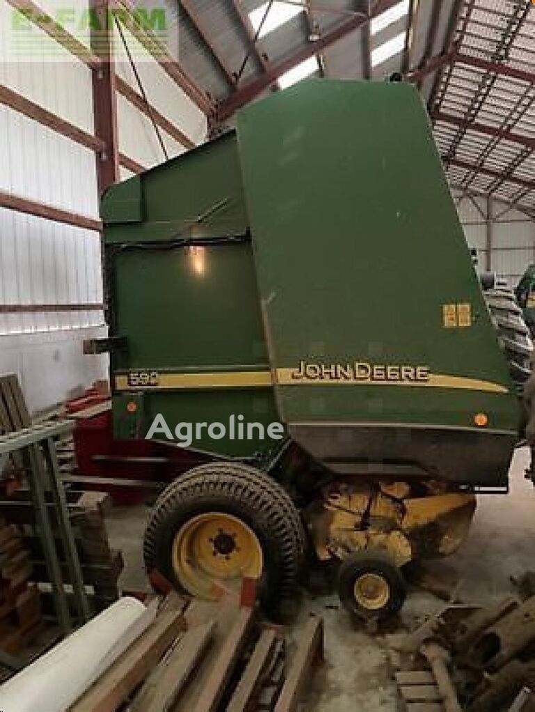 John Deere 592 balirka za okrugle bale