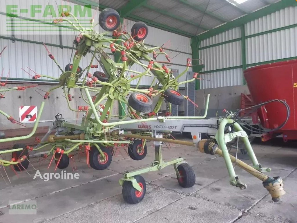 Claas volto 1320 t prevrtač sena
