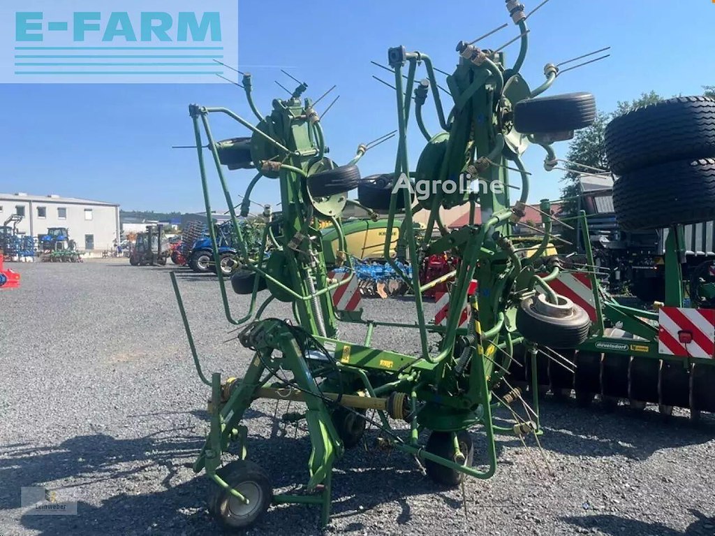 Krone kw 8.82/8 prevrtač sena