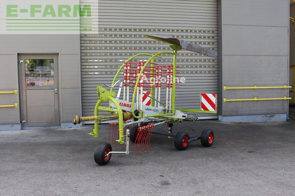 Claas liner 420 sakupljač sena