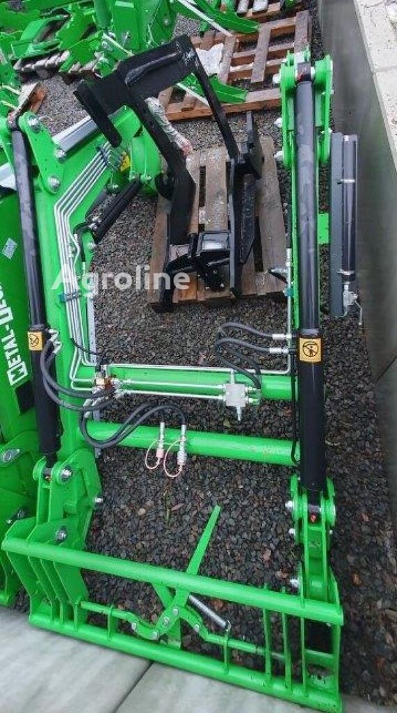 Novi Metal-Technik MT-01 prednji traktorski utovarivač
