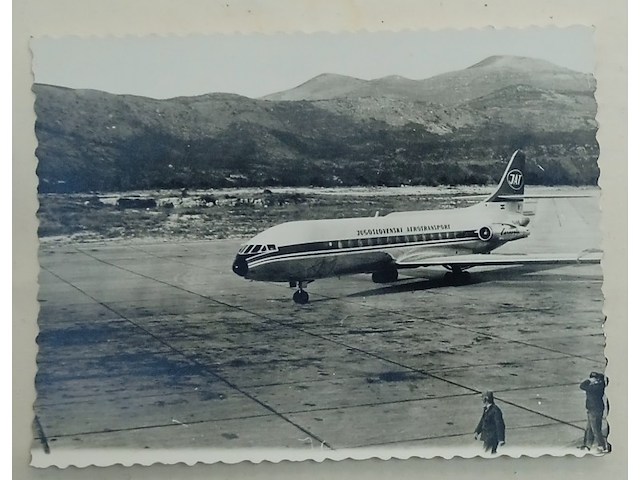 JAT-Avion na pisti