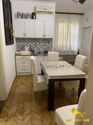 Novi Sad, Centar, Stan, 2.5, 50,00m2