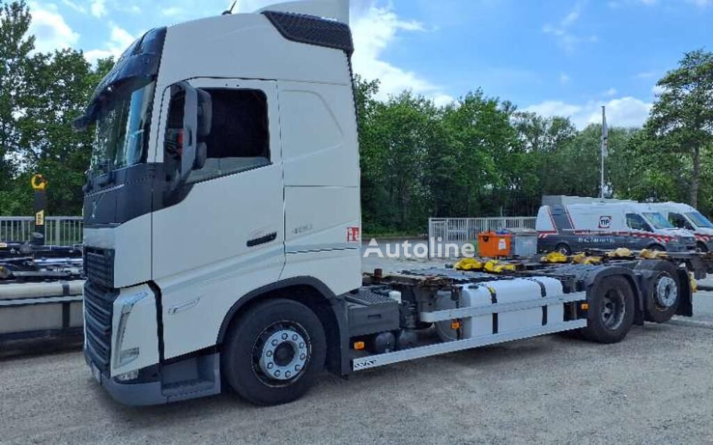 Volvo Vehicle Rigid 6x2-2 BDF 7,45/7,82 1020-1320 mechanic vozilo za prevoz kontejnera
(627815)