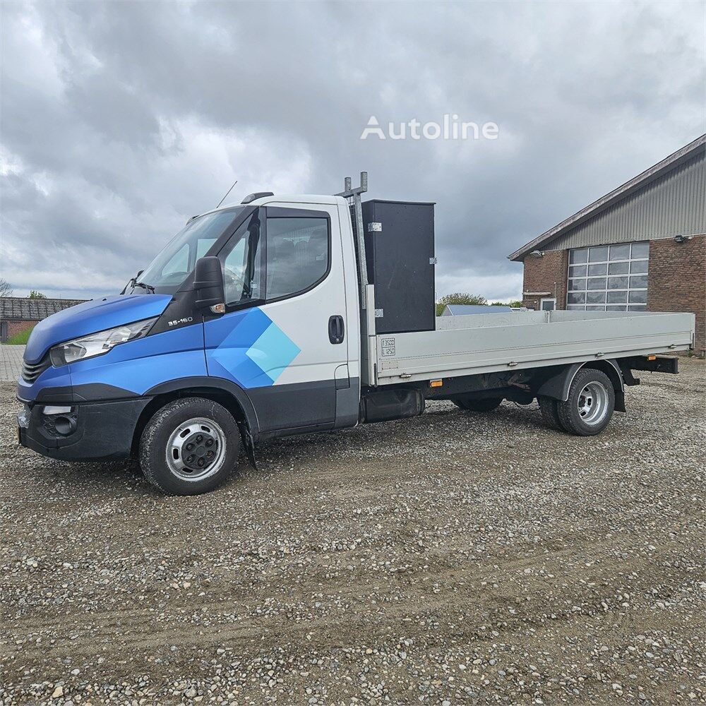 Prodaje se IVECO 35c16 kamion s ravnom platformom < 3.5t na aukciji