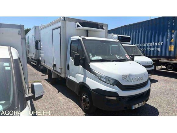 Prodaje se IVECO 35-140 kamion hladnjače < 3.5t na aukciji
