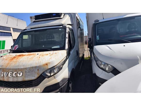 Prodaje se IVECO daily kamion hladnjače < 3.5t na aukciji